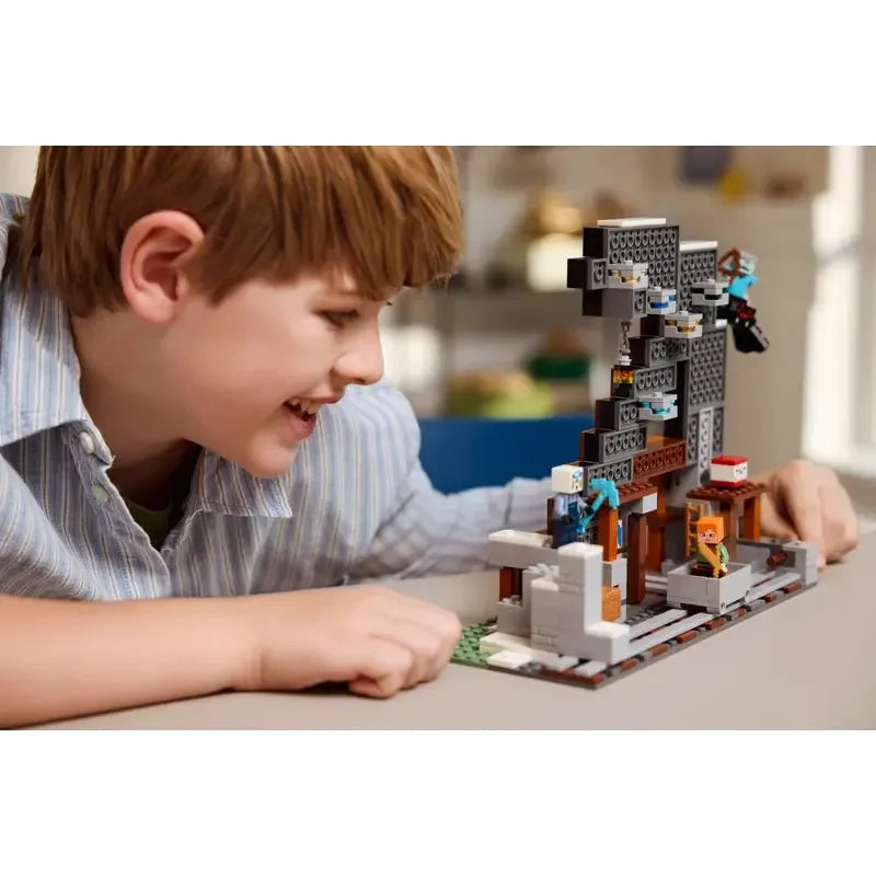 Lego Minecraft The Pickaxe Mine Building Blocks 21277 Age- 6 Years ...
