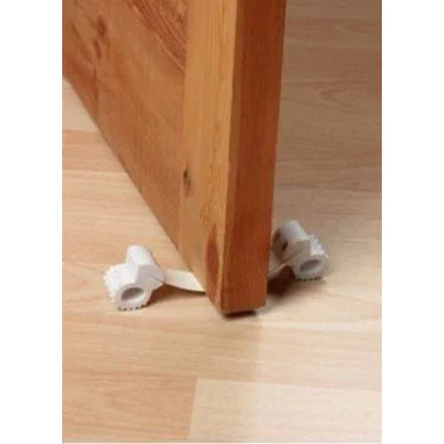 Clippasafe Door Gripper White Age- Newborn to 36 Months - Peekaboo