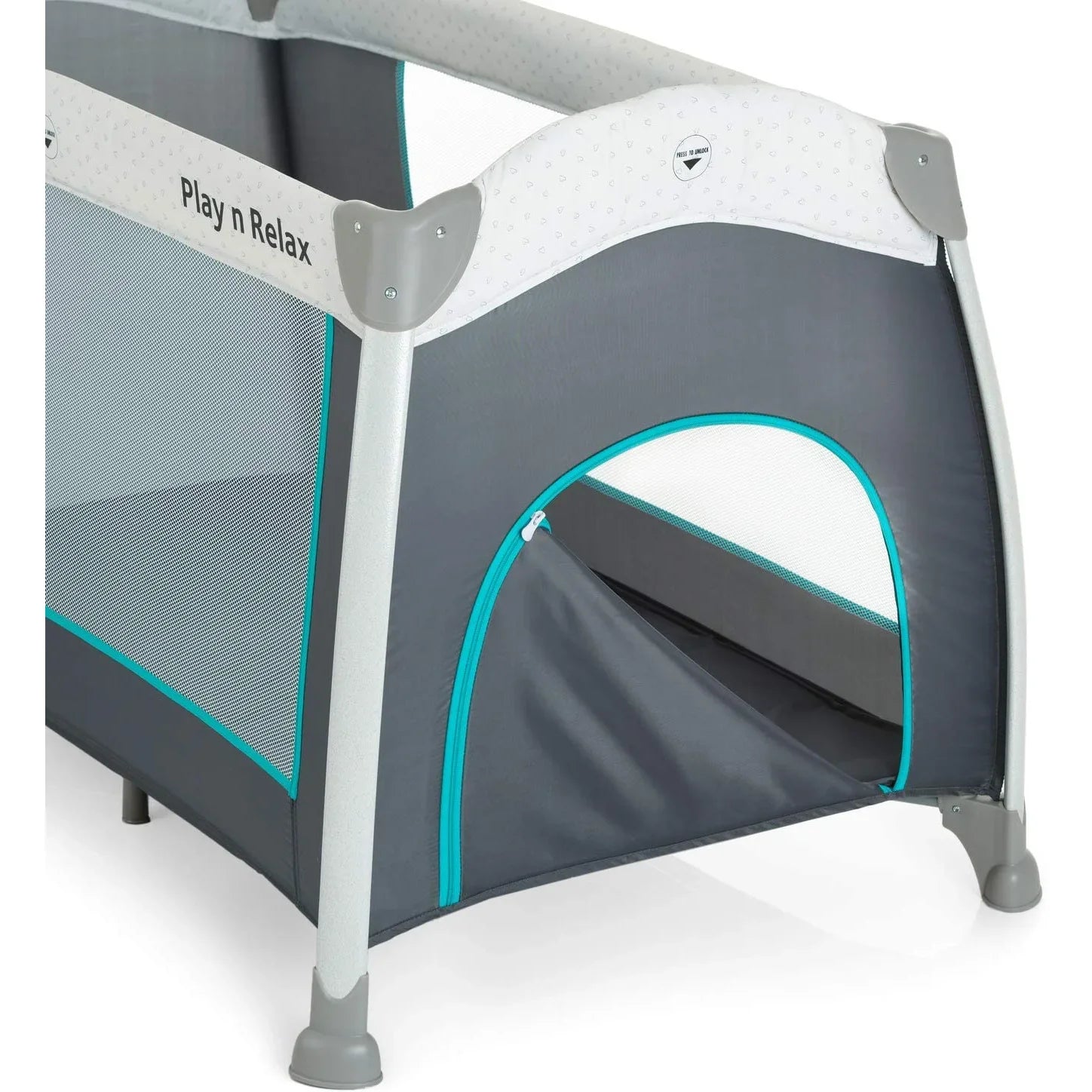 Hauck Play'N Relax Cot/Travel Bed Hearts Age- Newborn & Above - Peekaboo