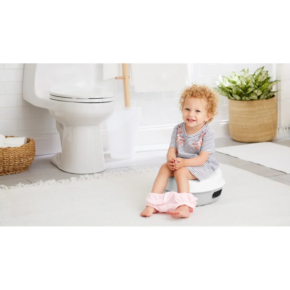 Skip Hop Go Time 3-in-1 Potty Age-18 Months & Above - Peekaboo